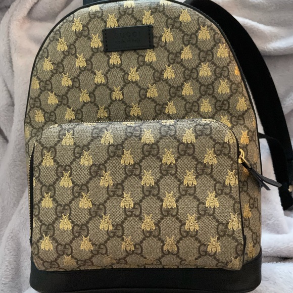 Gucci | Bags | Gucci Supreme Bees Backpack | Poshmark